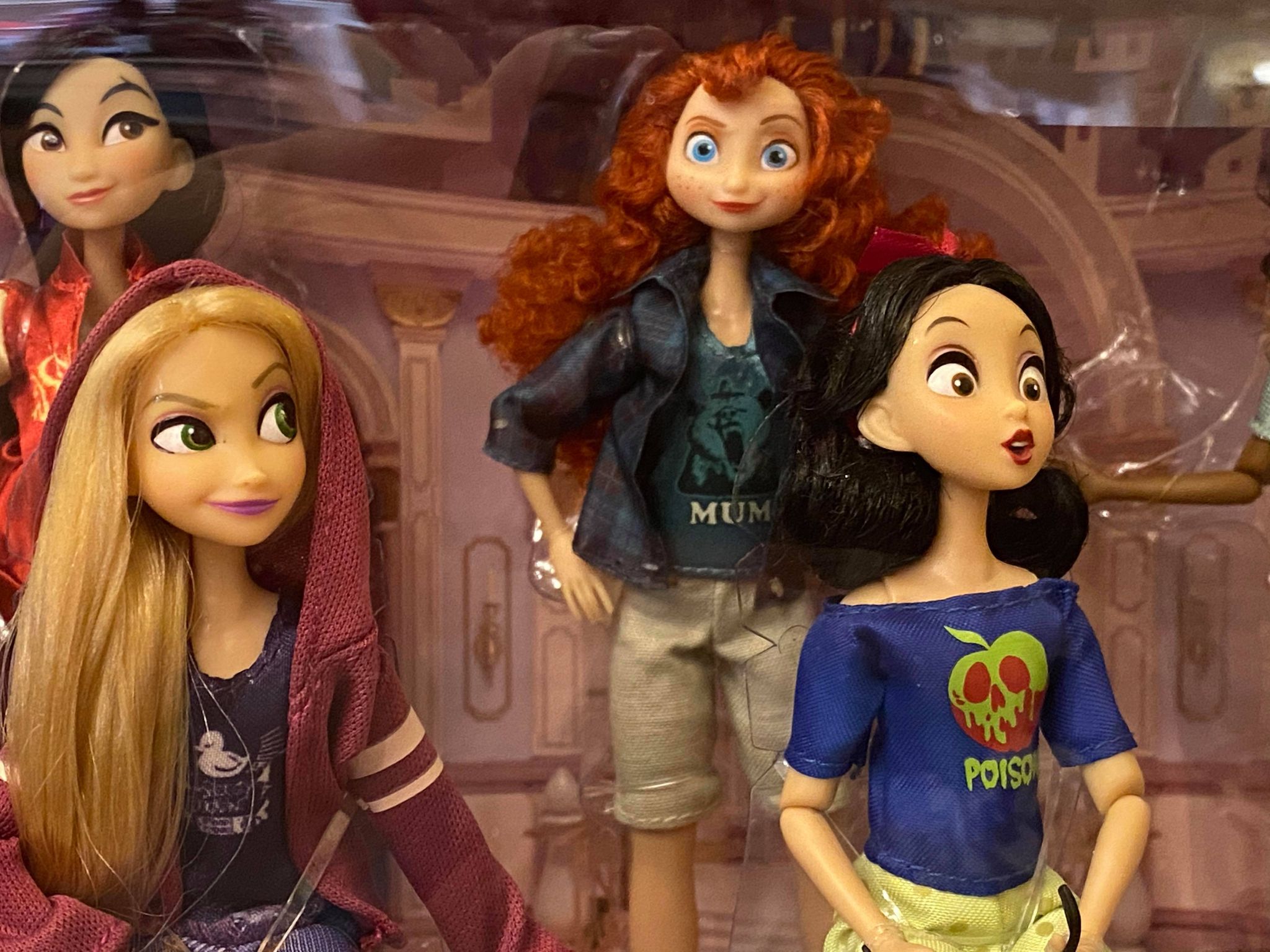 This Ralph Breaks the Internet Doll Set Includes 15 Disney Princesses ...