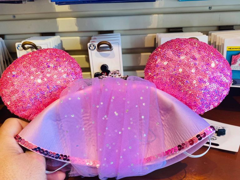 This Pink Princess Ear Hat is Fit for Royalty - PHOTOS - Disney Fashion ...